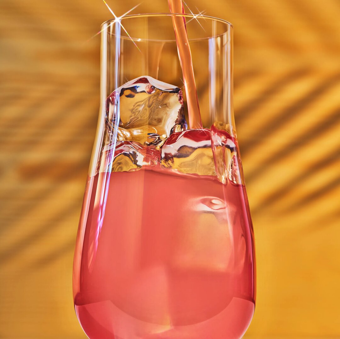 SuperTeas for a Refreshing and Hydrating Boost